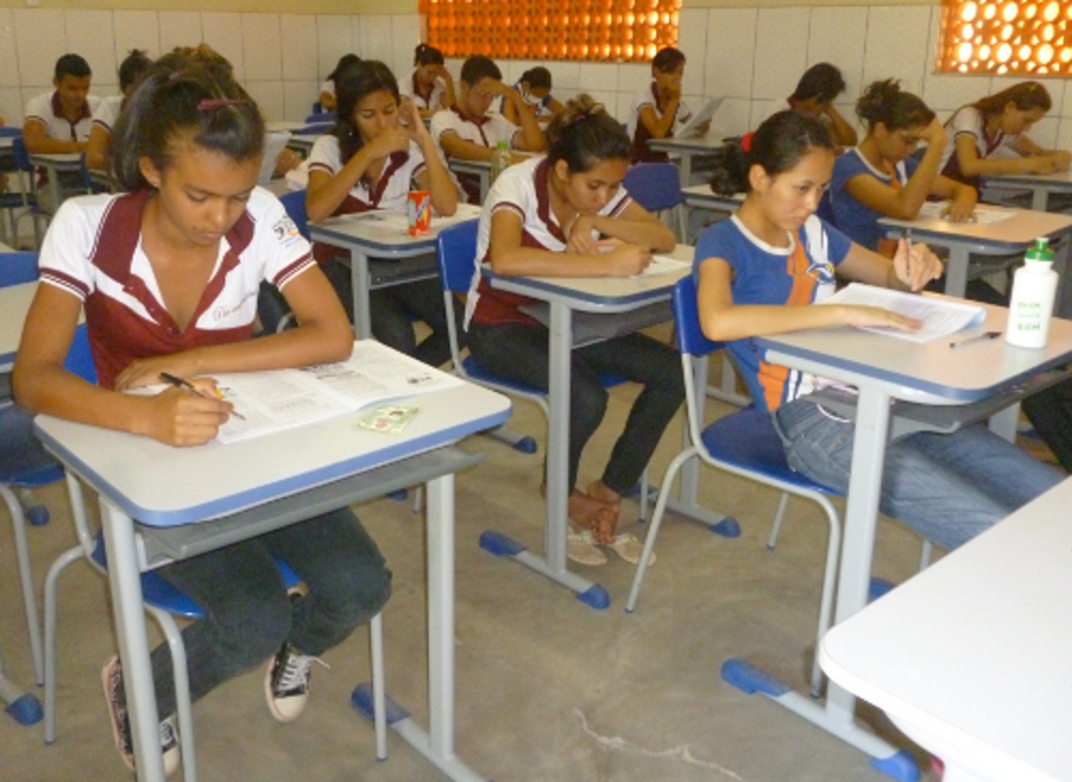 Escolas da 14ª CREDE Realizam Simulado do ENEM 2012 - Senador Pompeu - CE - Coordenadoria ...